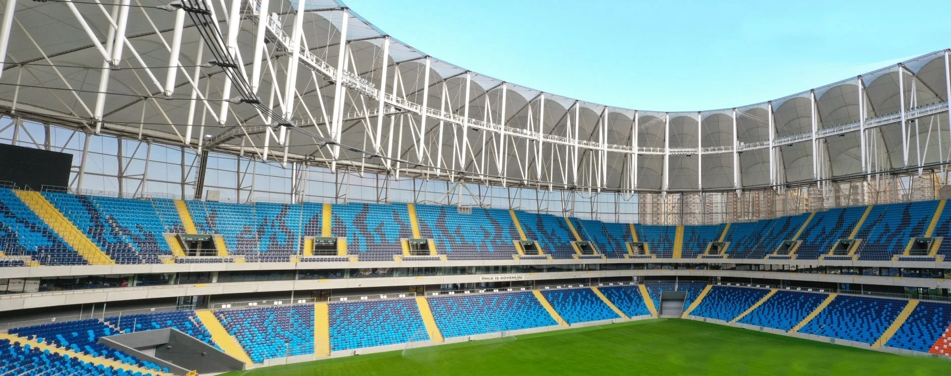 What are the Types of Stadium Seats? - Chair Manufacturers